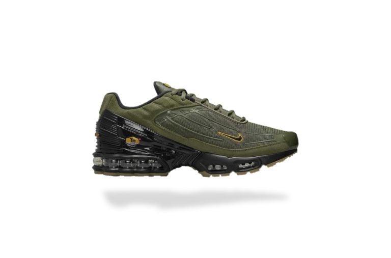 NIKE AIR MAX PLUS TN BERLIN - SNEAK - NOIR